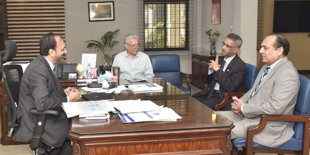 Brigadier (Rtd.) Hamid Raza and Mr. Hammad Ahmed of WAPDA Meet Vice ...
